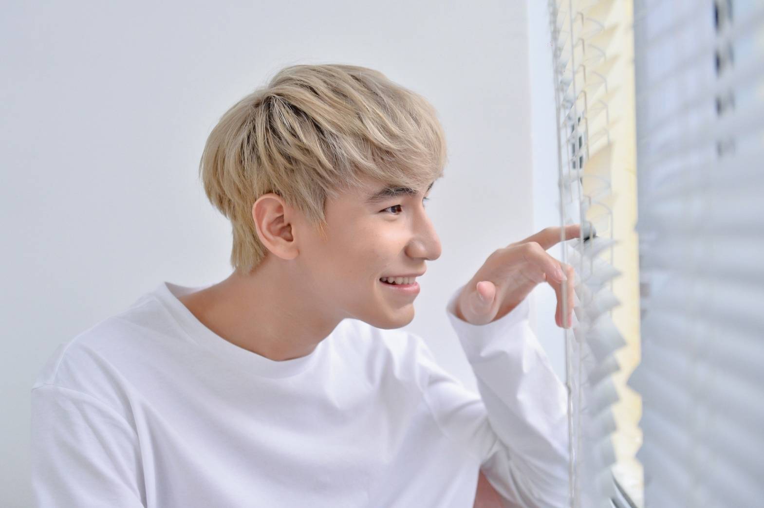 ลูกไม้ใต้ต้น "KANA" ลูกชาย "DJ. อ๊อด จักรกฤษ" ปลื้มกระแส "ลาเวนเดอร์"