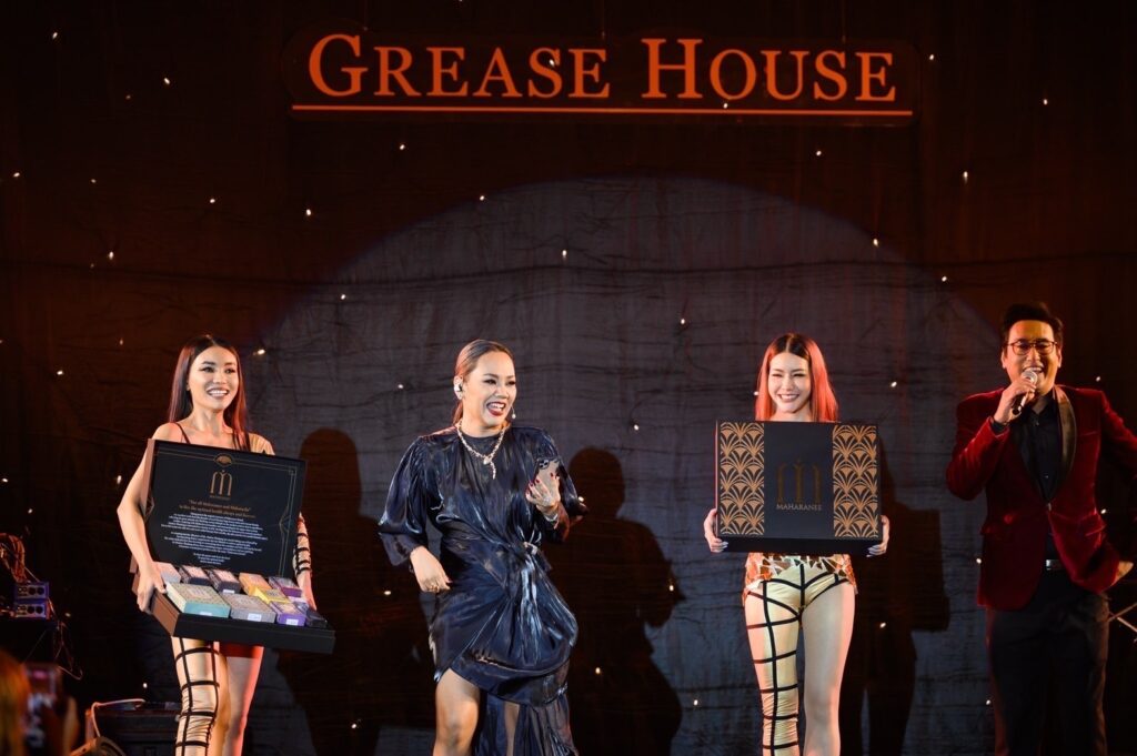ธรรมดาโลกไม่จำ “มาดามพัดซัง” ทุ่ม ไม่อั้น จัดงาน “GREASE HOUSE