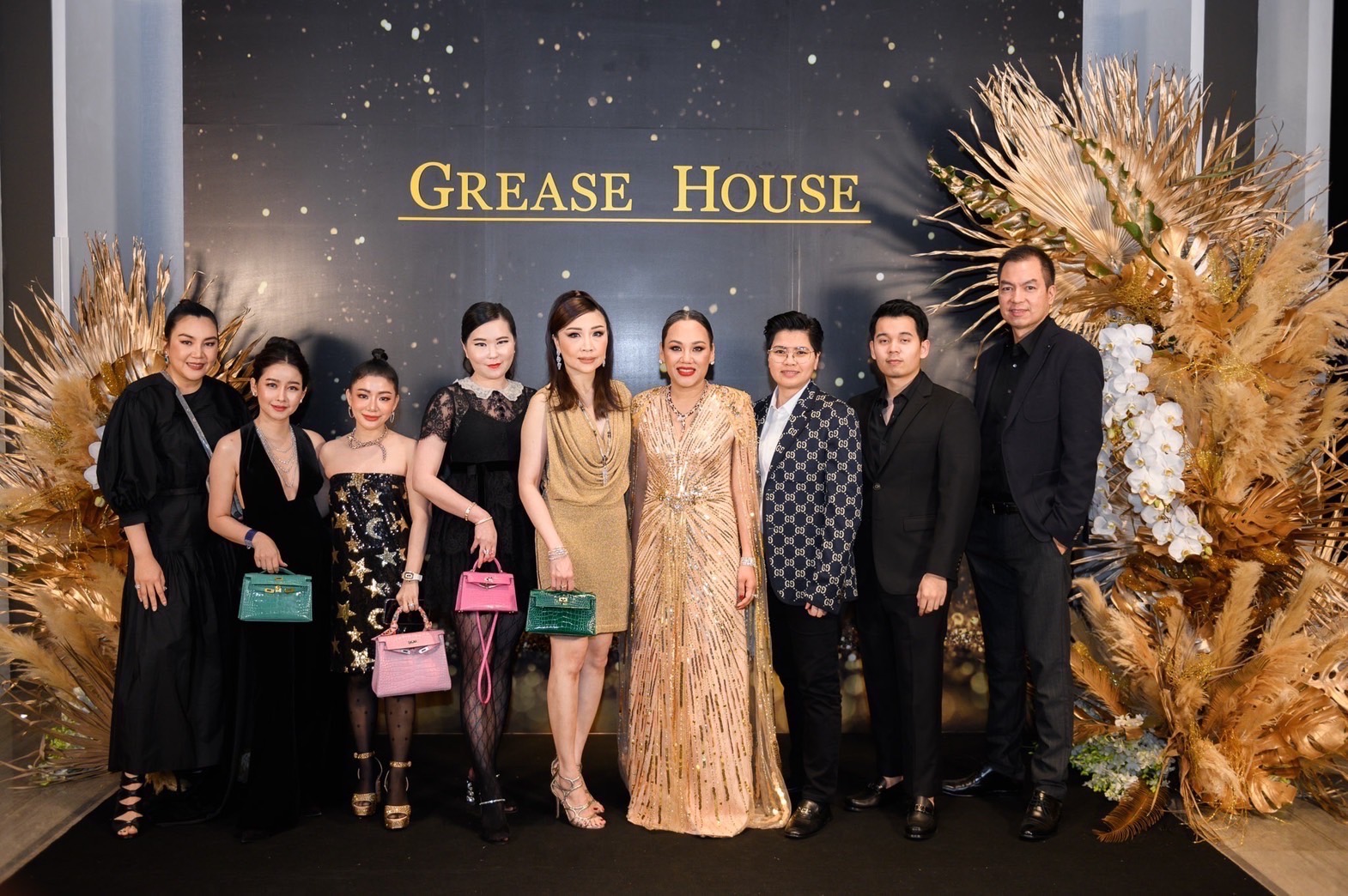 ธรรมดาโลกไม่จำ “มาดามพัดซัง” ทุ่ม ไม่อั้น จัดงาน “GREASE HOUSE