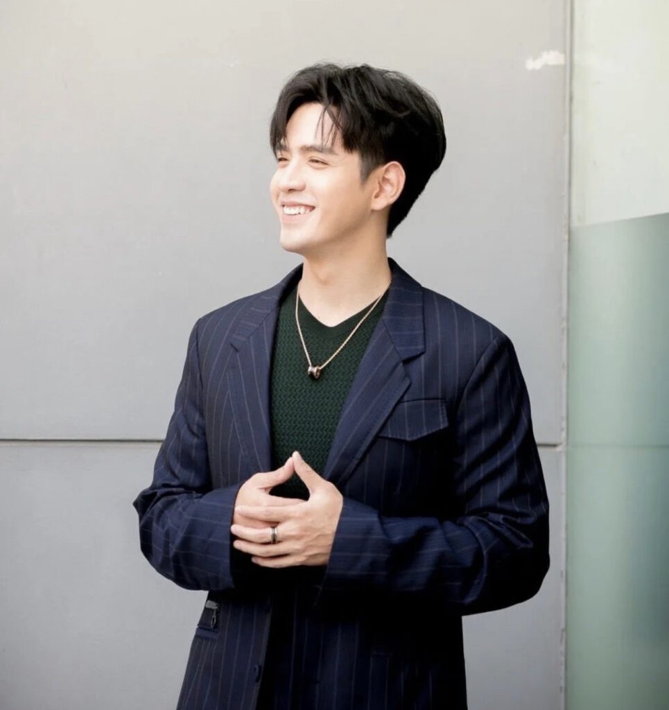 ยิ้มละลาย! "ฟิล์ม ธนภัทร"โพสต์รูปนี้ ทำเอาชาวเน็ตใจระทวย