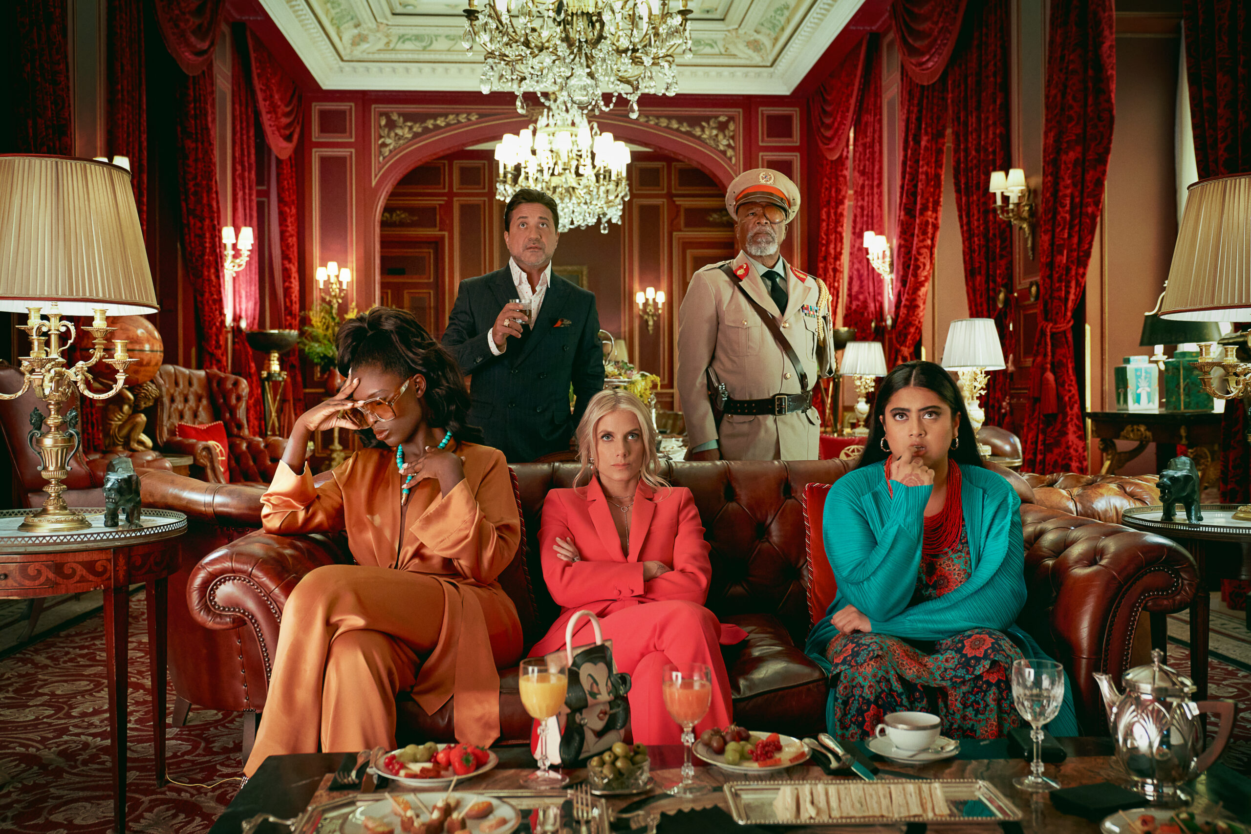 ต้อนรับการกลับมาของคู่รักนักสืบสุดป่วน! Netflix ปล่อยตัวอย่างภาพยนตร์ ...