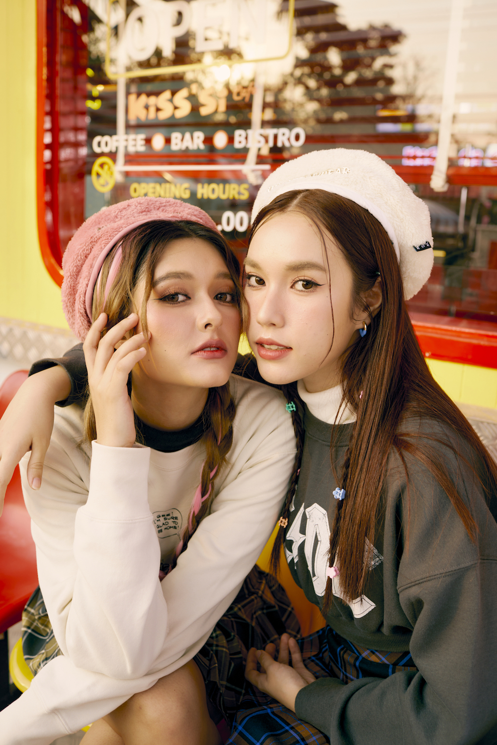 จัสมิน-ณิก้า DUO เสียงทรงพลัง ปล่อยซิงเกิลใหม่ ‘Justkid(ding) รู้ว่าเด็ก’