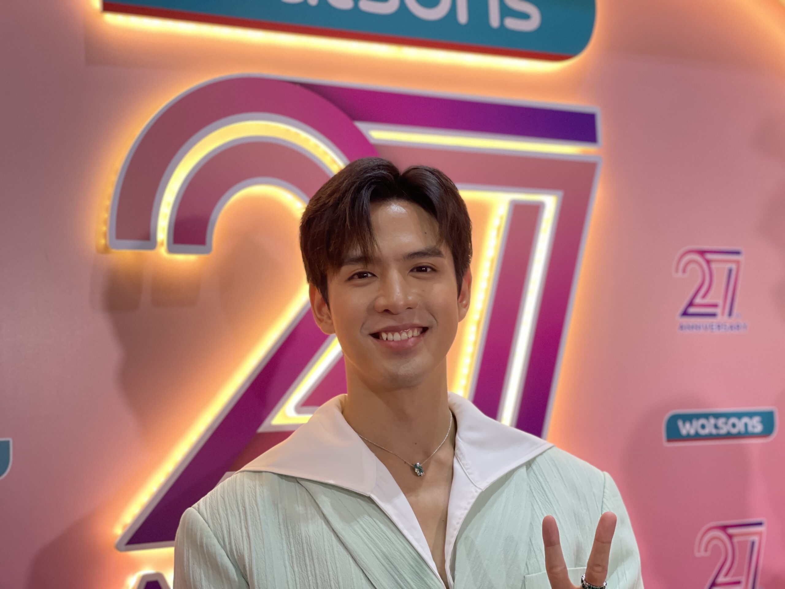 “ฟิล์ม ธนภัทร”แฮปปี้แฟนมีทมาเก๊า ยิ้มอินเตอร์แฟนต้อนรับดี