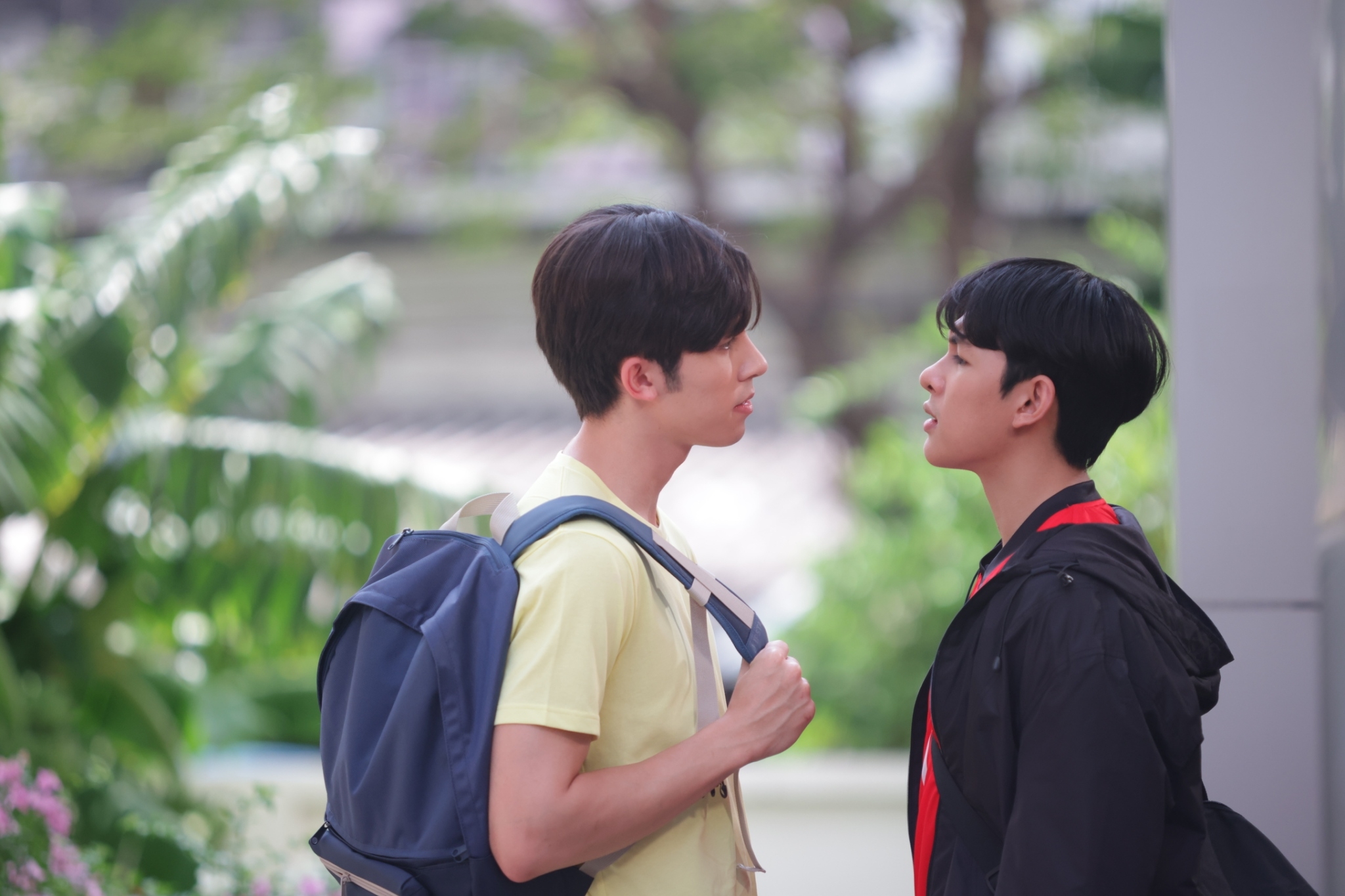 แรงเกินต้าน!! “Twins The Series สลับรัก นักลูกยาง” สุดปัง!! - INN News