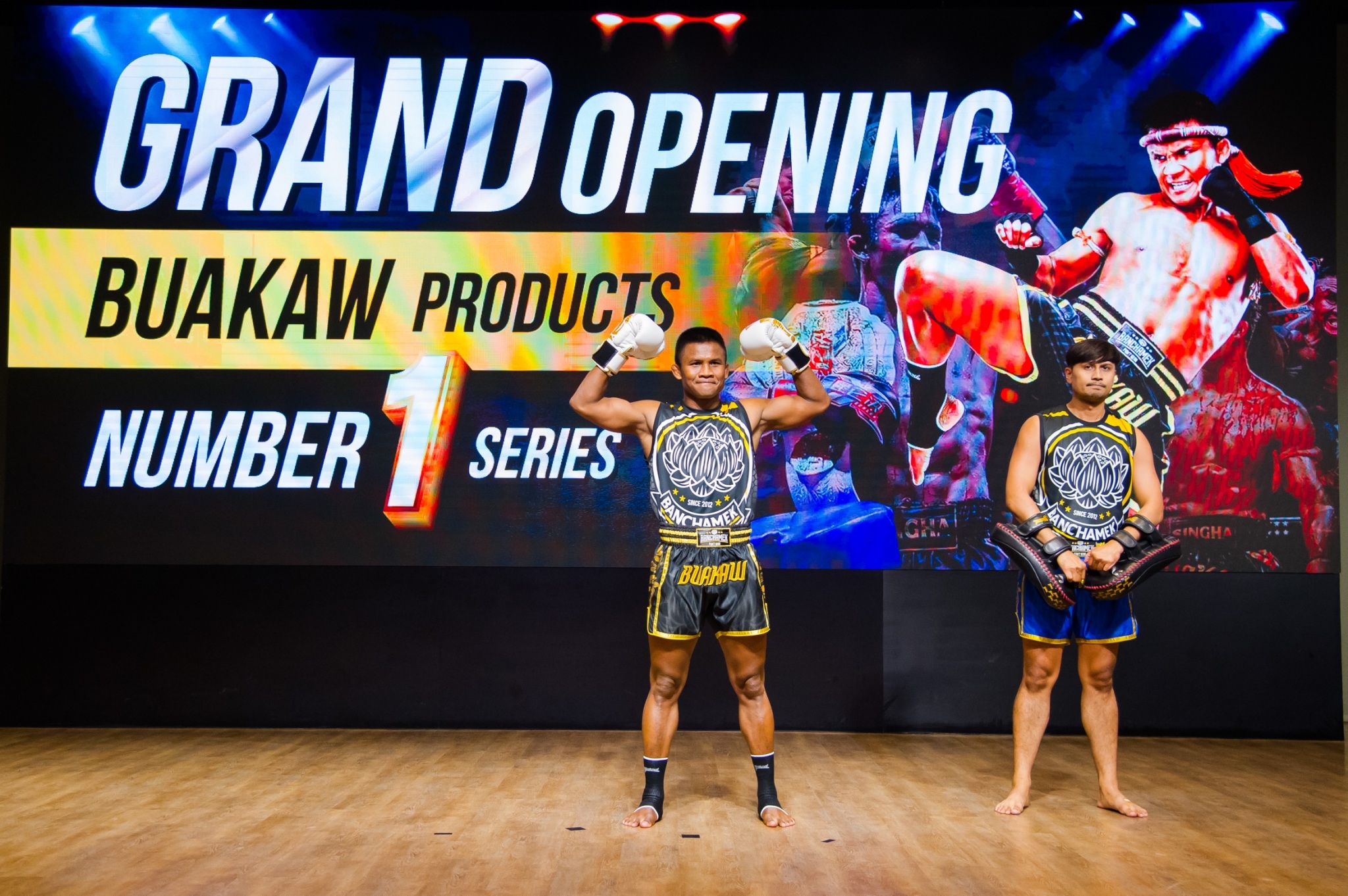 บัวขาว Number 1 Series GRAND OPENING เปิดตัวอย่างยิ่งใหญ่
