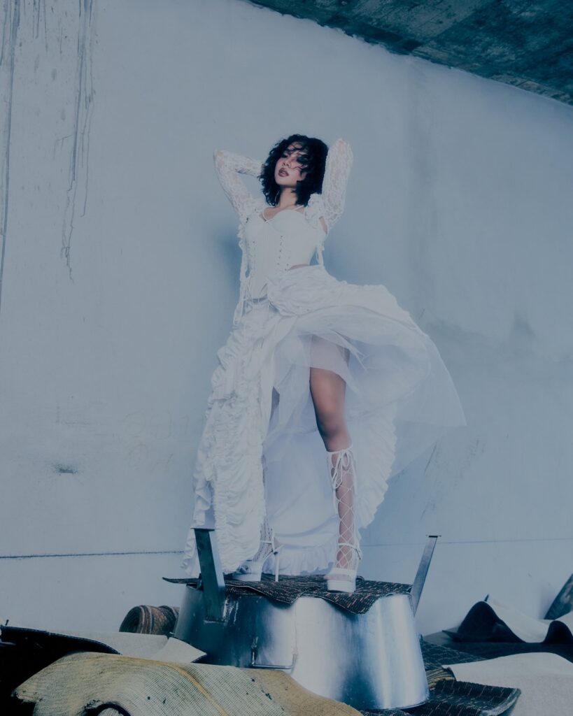 สวยสร้างเรื่อง! "DREAMGALS" ปล่อยเอ็มวี "SORRY"