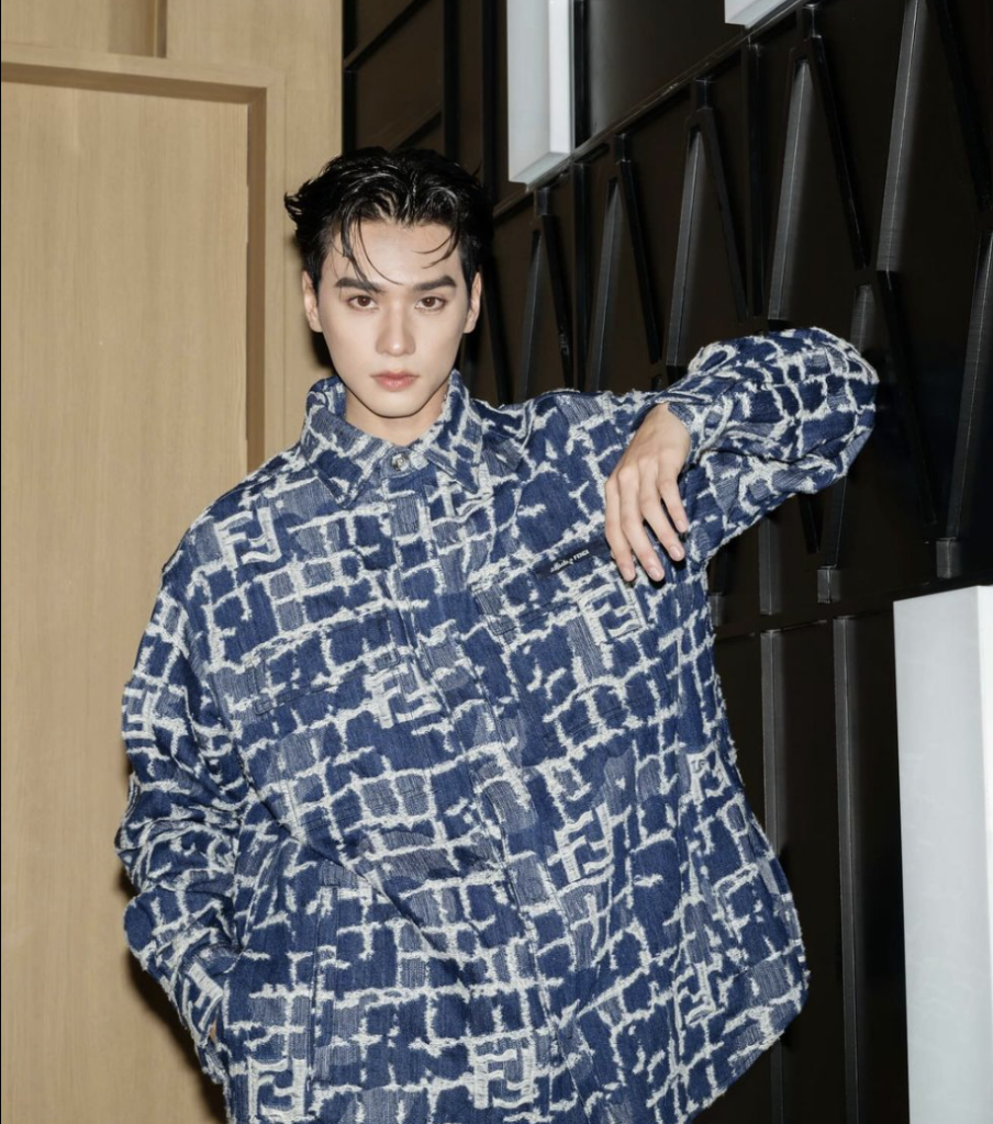 Revealing the history of the handsome teacher's father Ready to steal ...