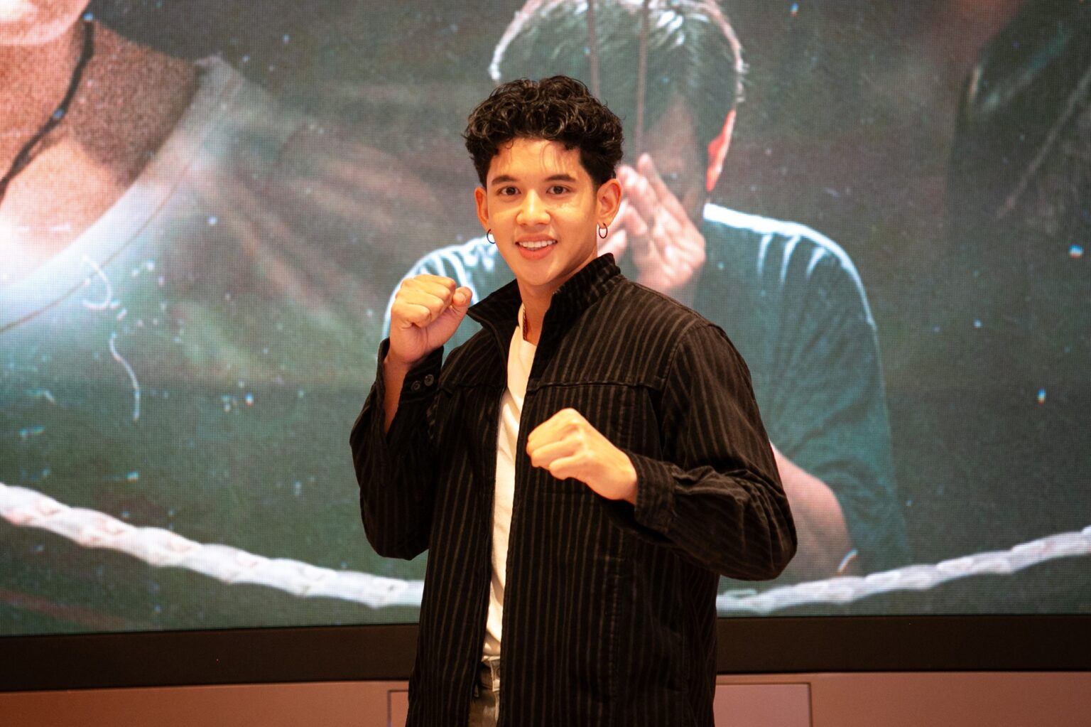 "ปีนเกลียว" (Slum Dragon) จัดแถลงข่าวรอบ First Screening เชิดชูคิวบู๊ซอ ...