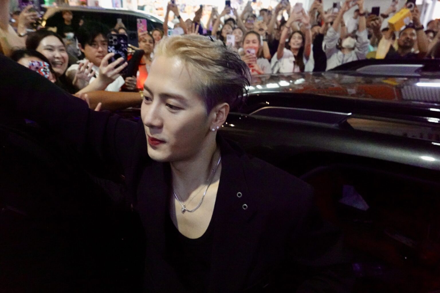 “แจ็คสัน หวัง” อุ่นเครื่องเยือนไทย ก่อนระเบิดฟอร์มในคอนใหญ่ GOT7