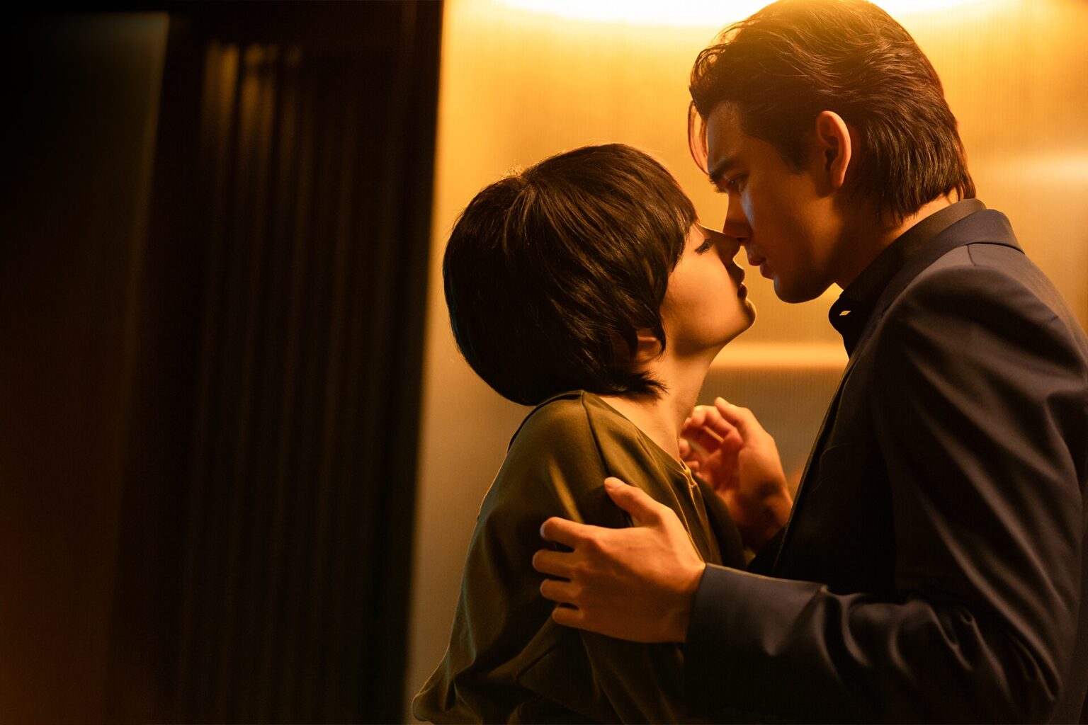 “เข้ม-มุกดา” ใน “ทวิญ ร่างฉัน วิญญาณเธอ (Decalcomania)”