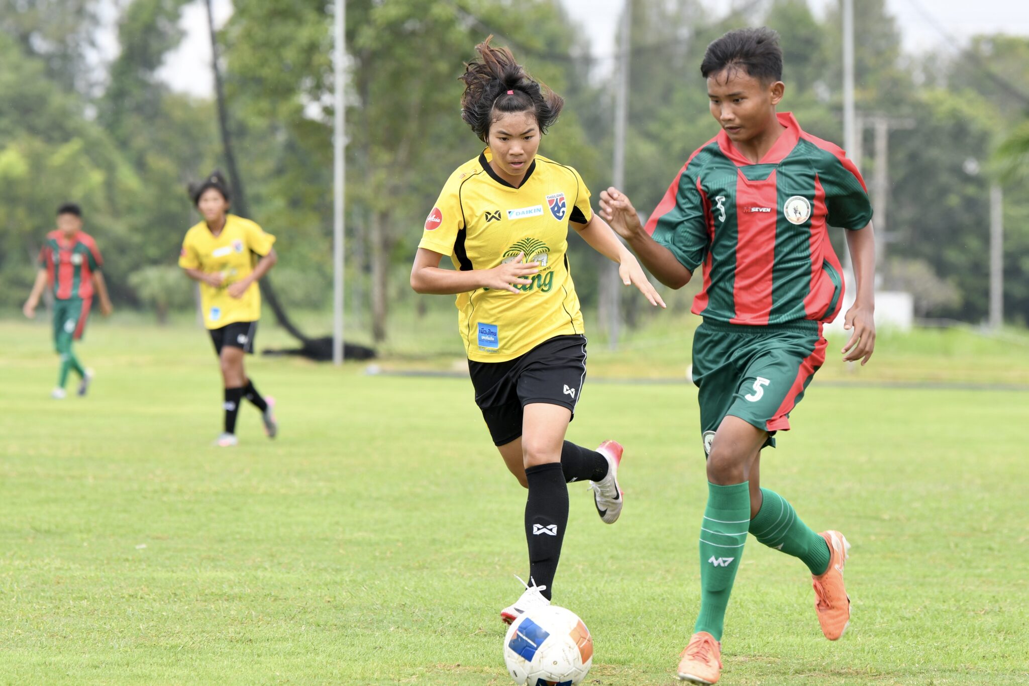 "ชบาแก้ว U17" อุ่นเครื่อง "รร.ตากสินระยอง" เตรียมคัดชิงแชมป์เอเชีย - INN News